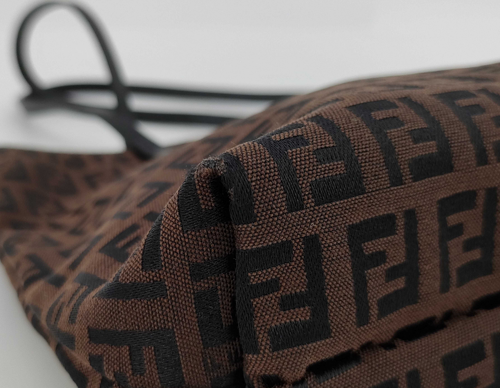 FENDI shoulder bag – In Vintage